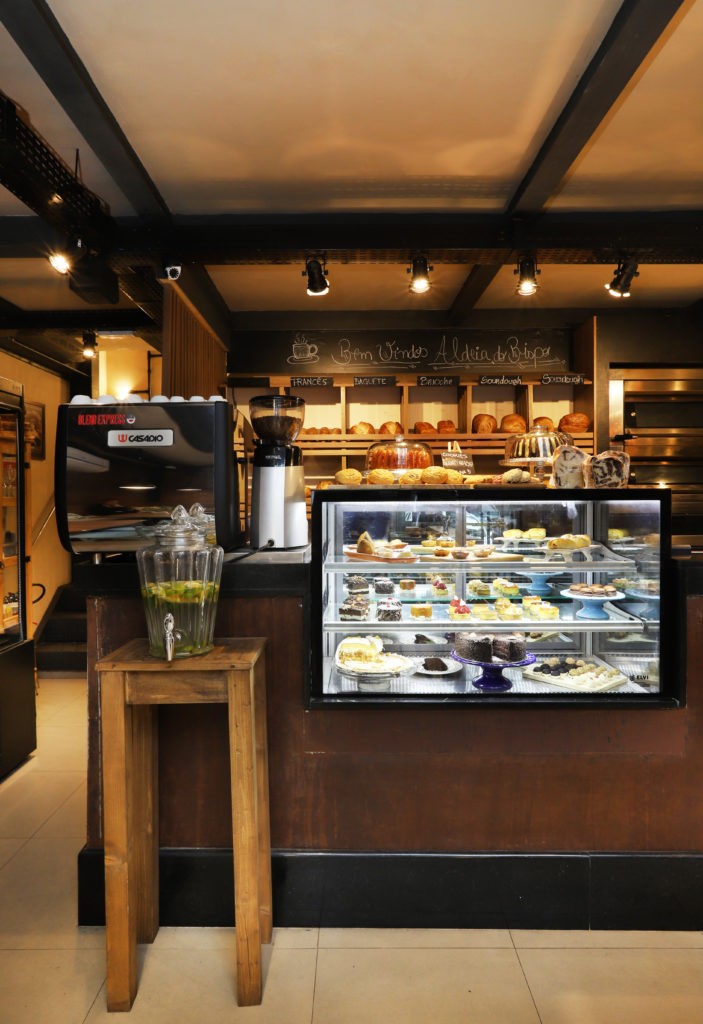 Padaria Artesanal tem projeto industrial urbano - Conexão Decór